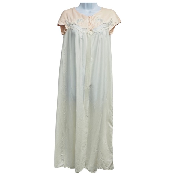 Corhan's Navonia | Intimates & Sleepwear | Vintage Corhan Noumair Pale ...